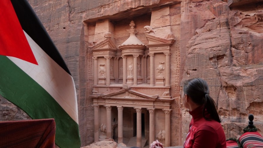 JORDANIJA 2021: Kanjon Moujib, grad Karak in nočna Petra (5. dan ...